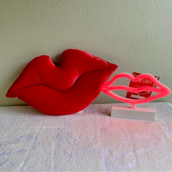Accents | Red Lips Light Lip Pillow Bundle | Poshmark